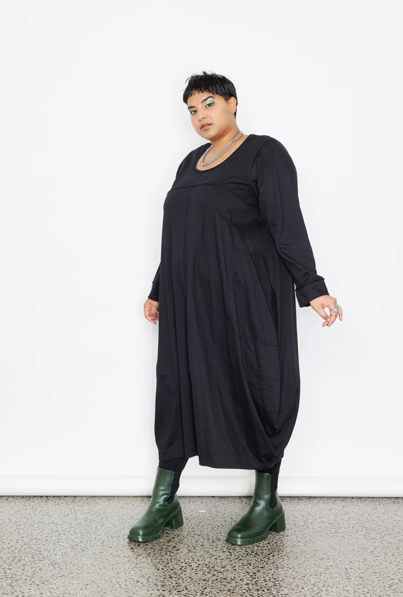 Women's Designer Clothes 10-26 | Magazine Designer Clothing