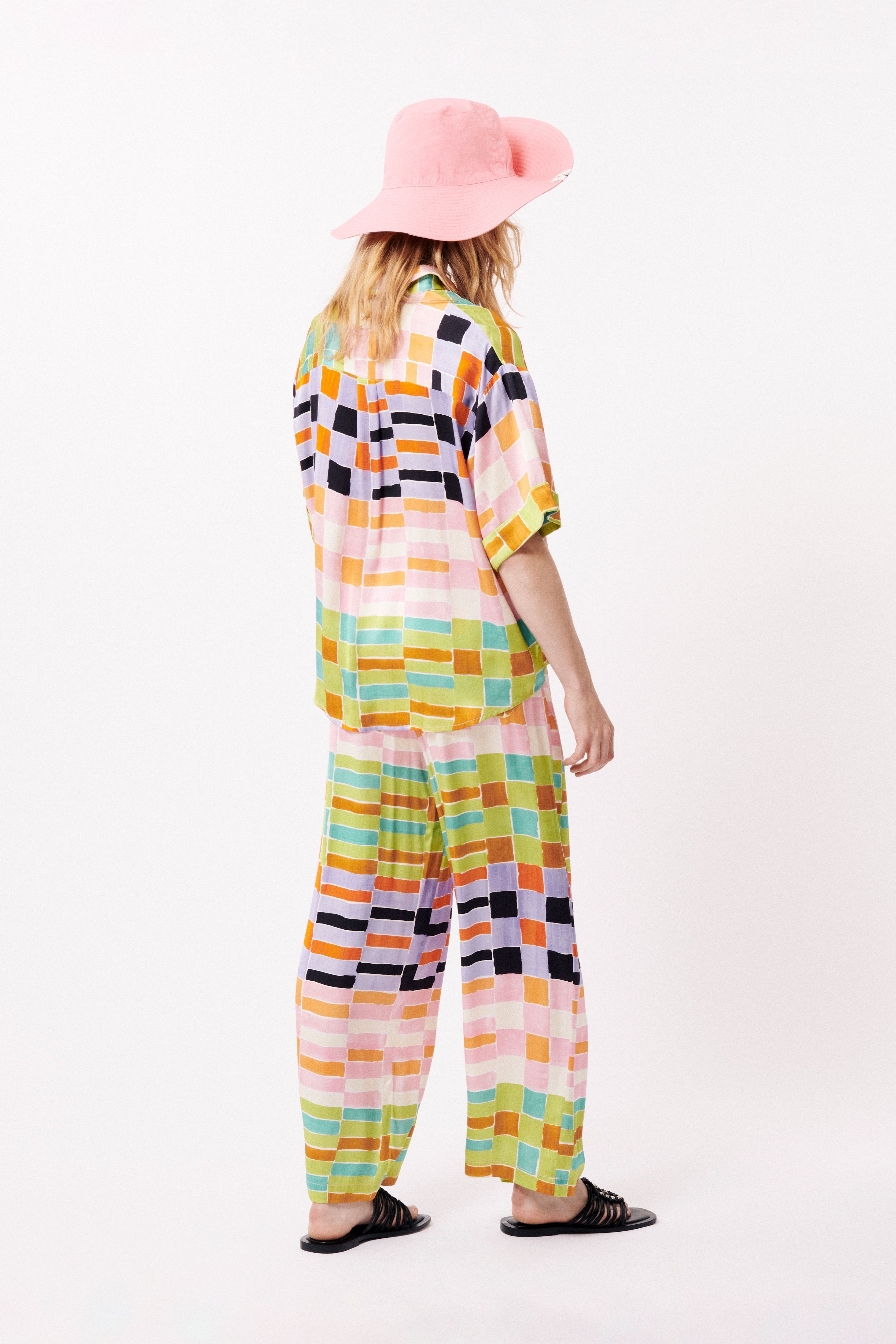 Tops – Magazine Designer Clothing